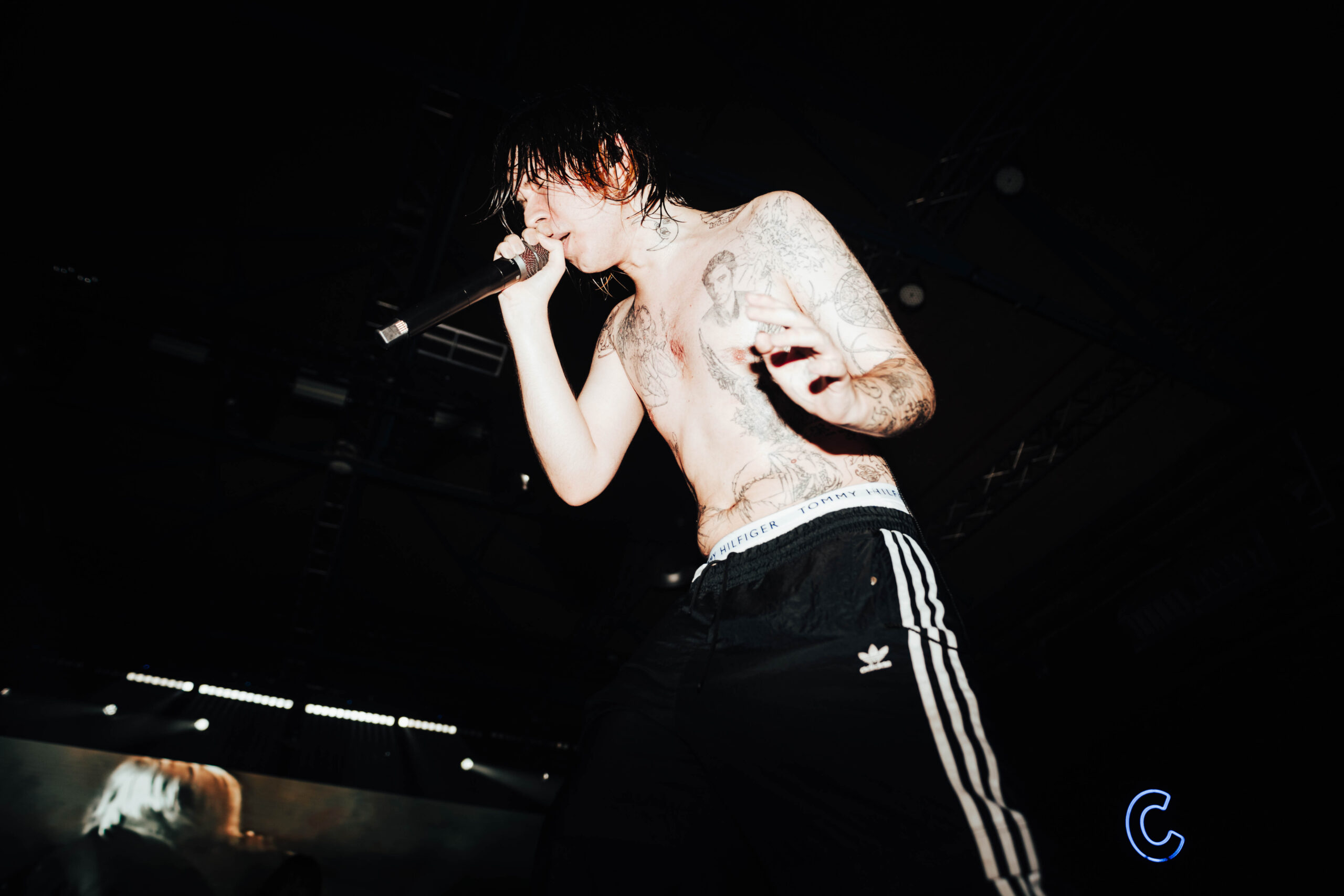 Rojuu enciende la llama de Rave 3000 en Buenos Aires - LatamNoticias