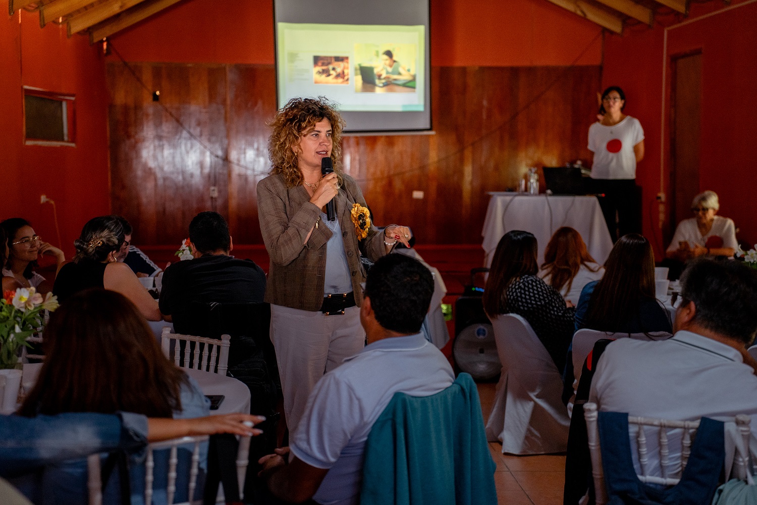 Fanny Torres Silva Experta en el método Eneagrama publicó un libro que ...